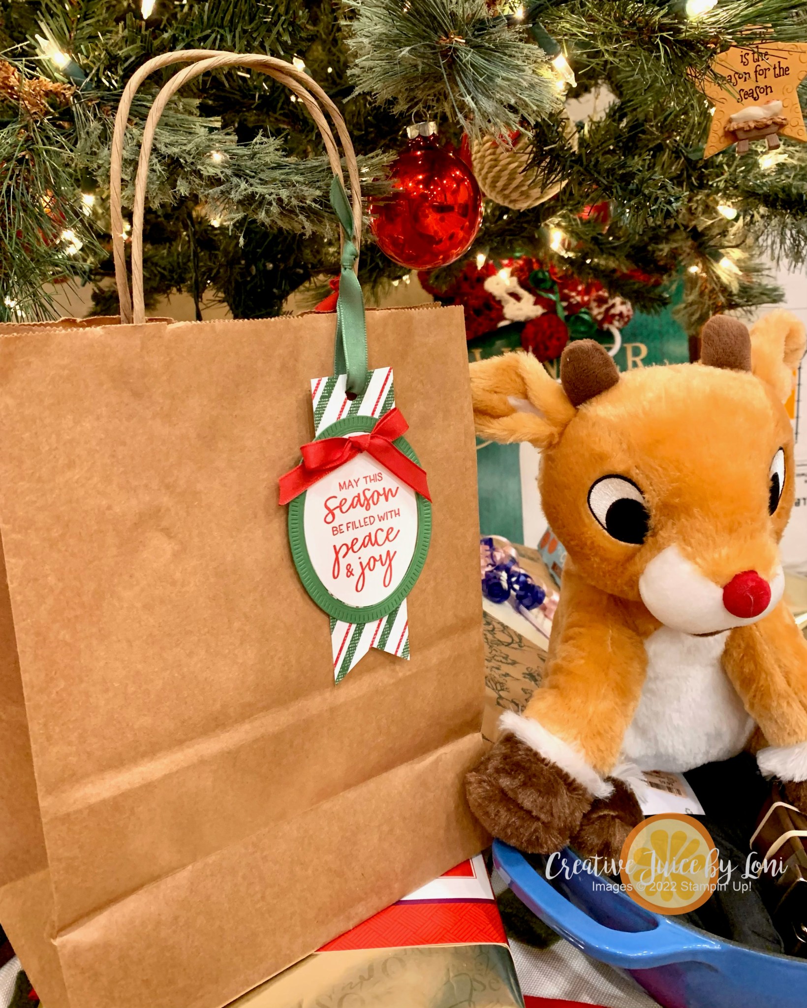 New at SU! – Framed & Festive Tags – Creative Juice by Loni